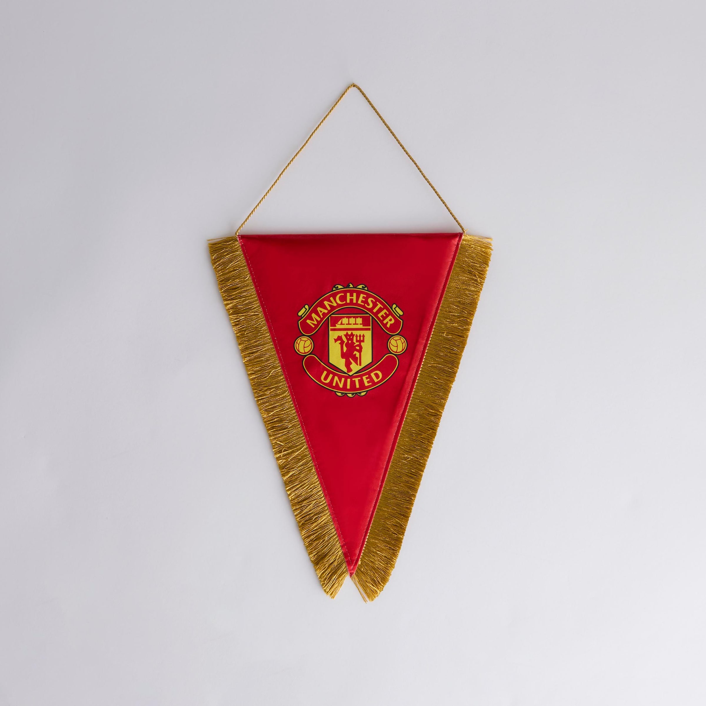 Buy Flags & pennants | Manchester United Store