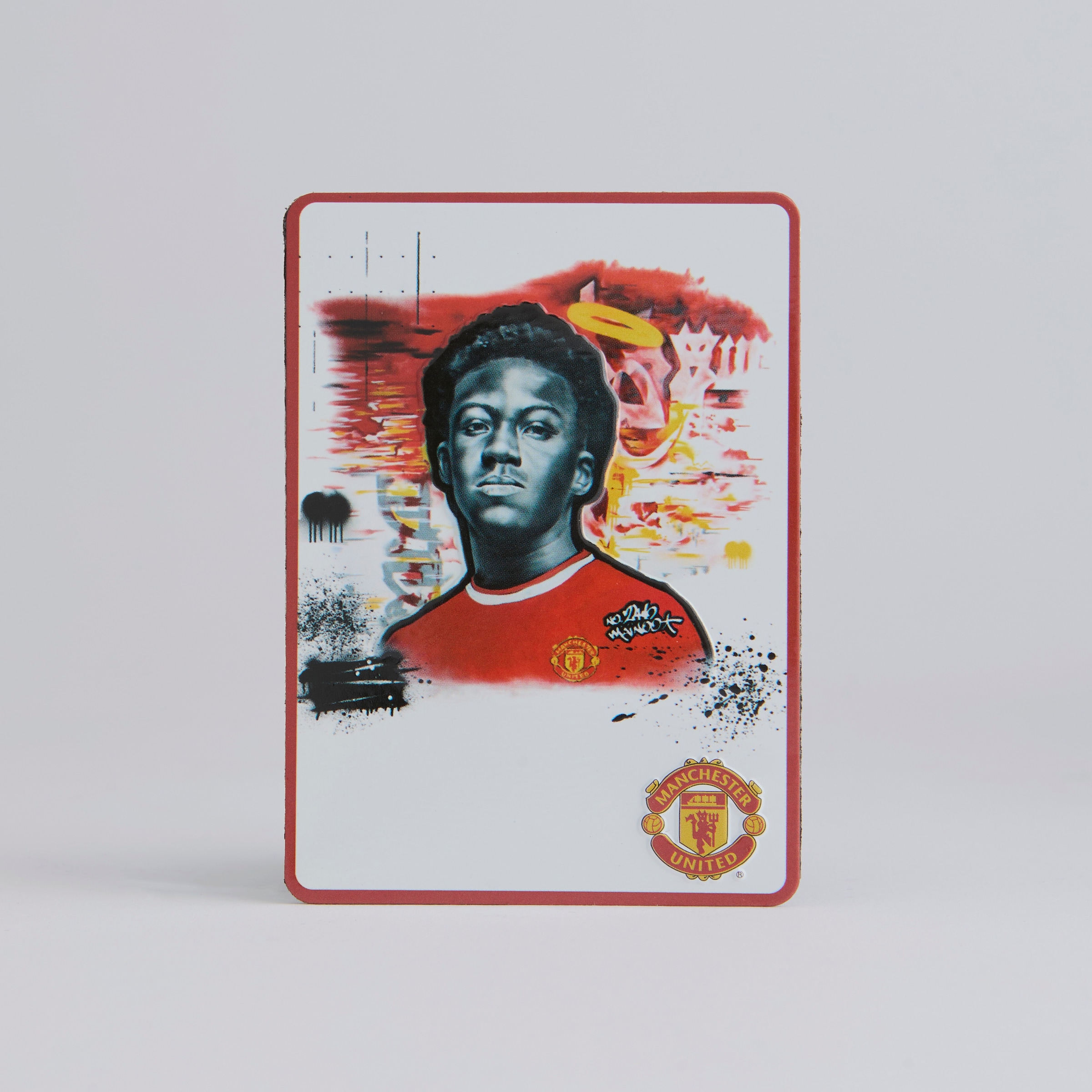 Buy Manchester United Graffiti Mainoo Magnet White | Manchester United ...