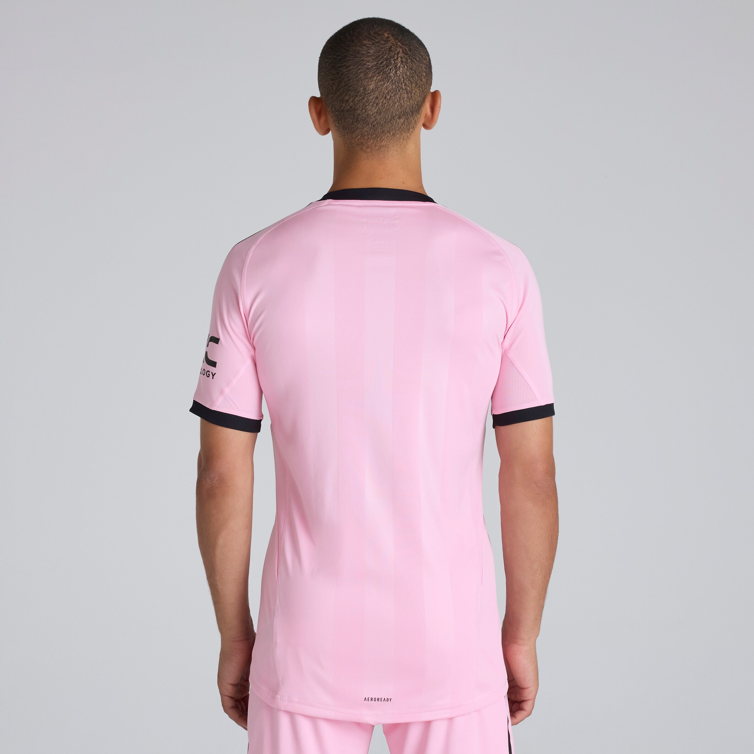 Buy Manchester United 25/26 Third Mens Goalkeeper Jersey Pink ...