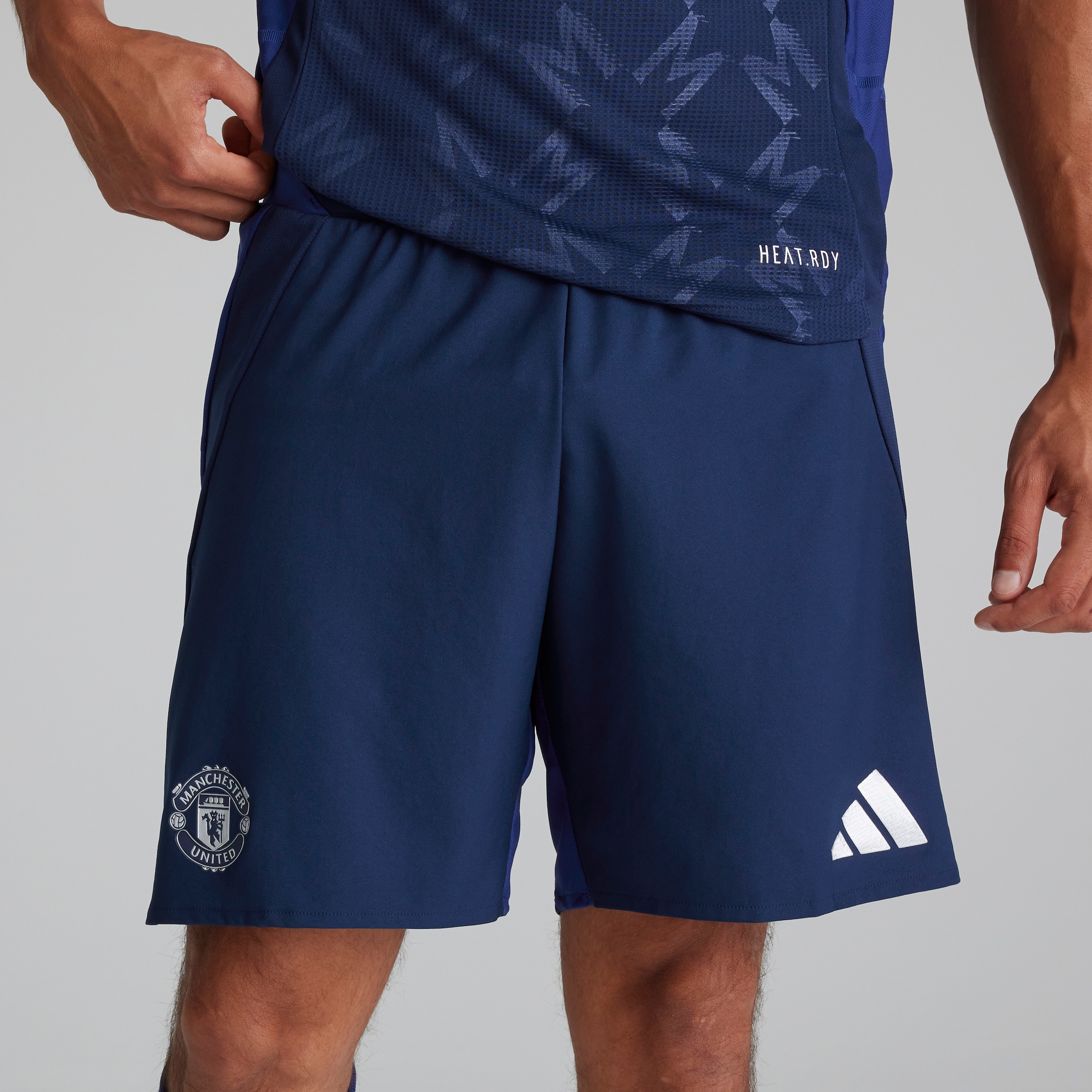 Buy Authentic | Manchester United Store