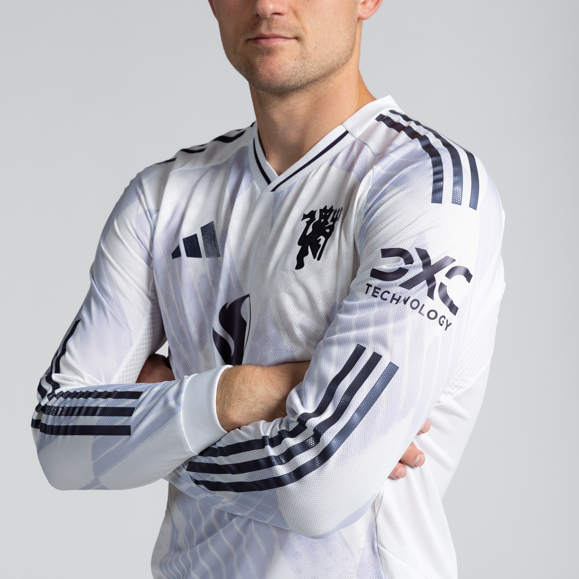 Buy Manchester United 25/26 Long Sleeve Away Authentic Jersey ...